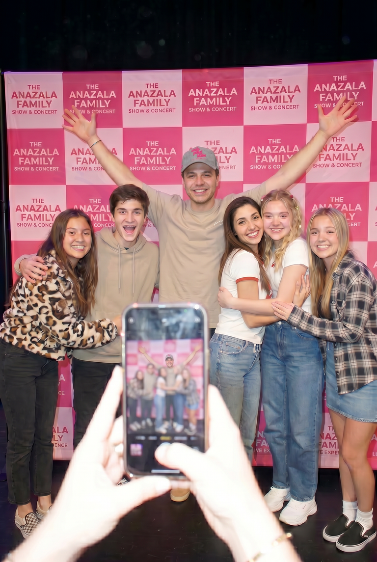 live event – The Anazala Family